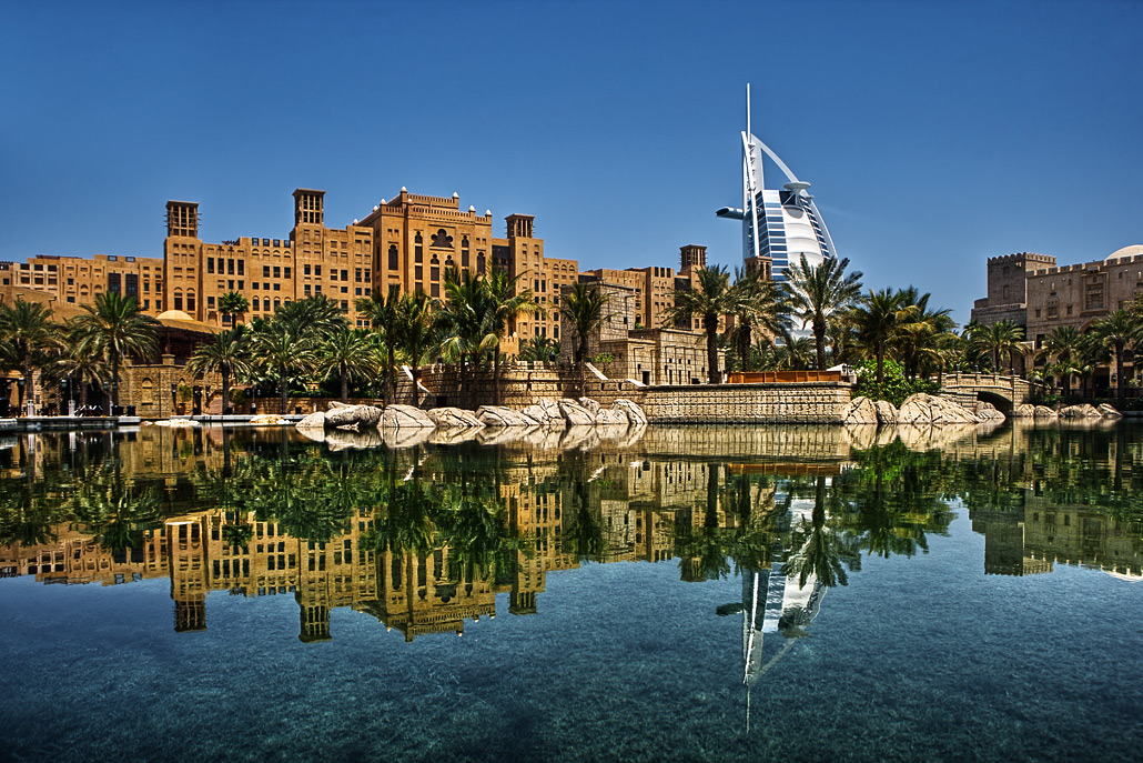 postcard from Dubai : r/pics